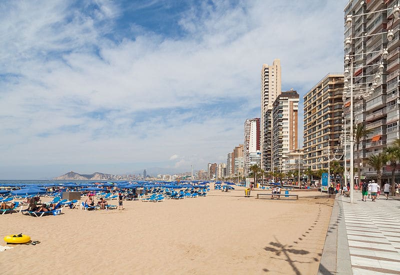 As 5 melhores praias de Benidorm - ETIAS